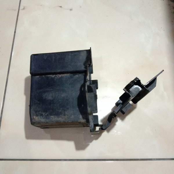 Jual Box bok wadah tempat aki accu honda grand gran legenda prima ...