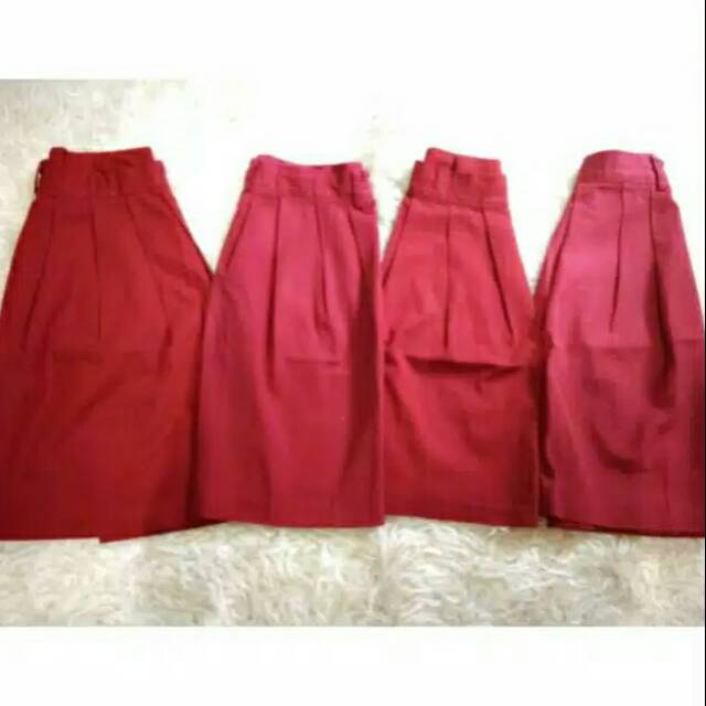 Jual Preloved Rok Merah Pendek SD (Seragam SD) | Shopee Indonesia