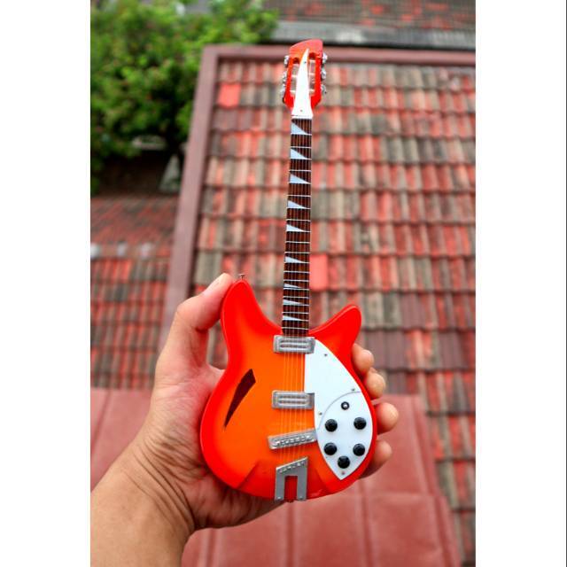 Jual Miniatur Gitar Rickenbacker 360 12 Strings Fireglow George ...