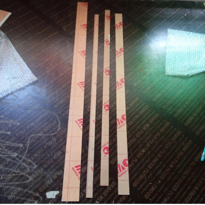Jual Acrylic putih susu tebal 2mm ukuran 3x100cm 100x3cm | Shopee Indonesia