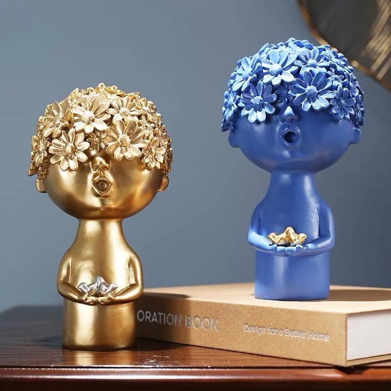 Jual Patung Resin Golden Boy / Patung Anak Laki-Laki Gold | Shopee ...