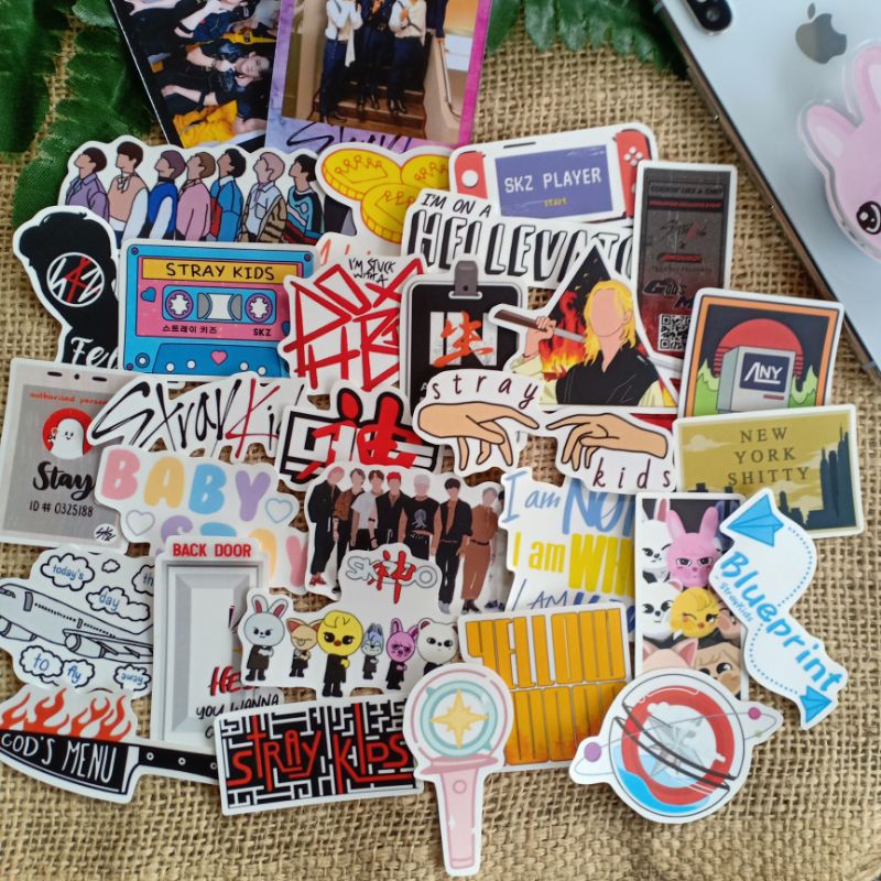 Jual Stray kids sticker laptop big size ver. 2.0 | Shopee Indonesia