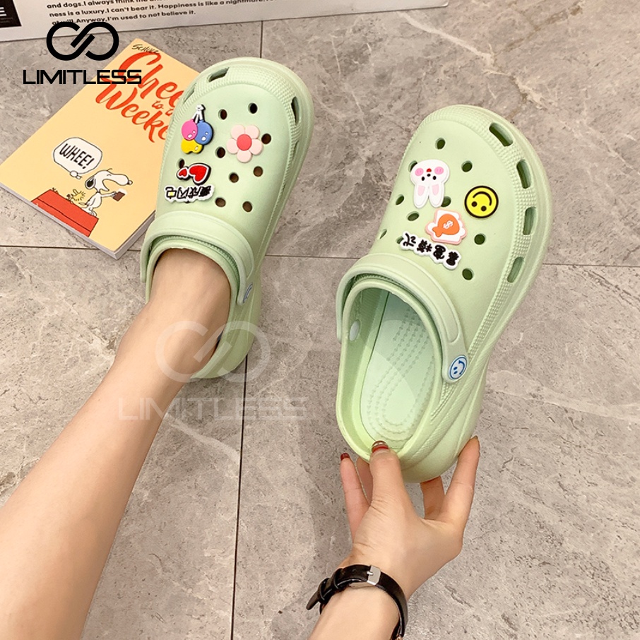 Jual Sandal Crocs Wanita Selop Wedges Sandal Fuji Viral Karakter ...