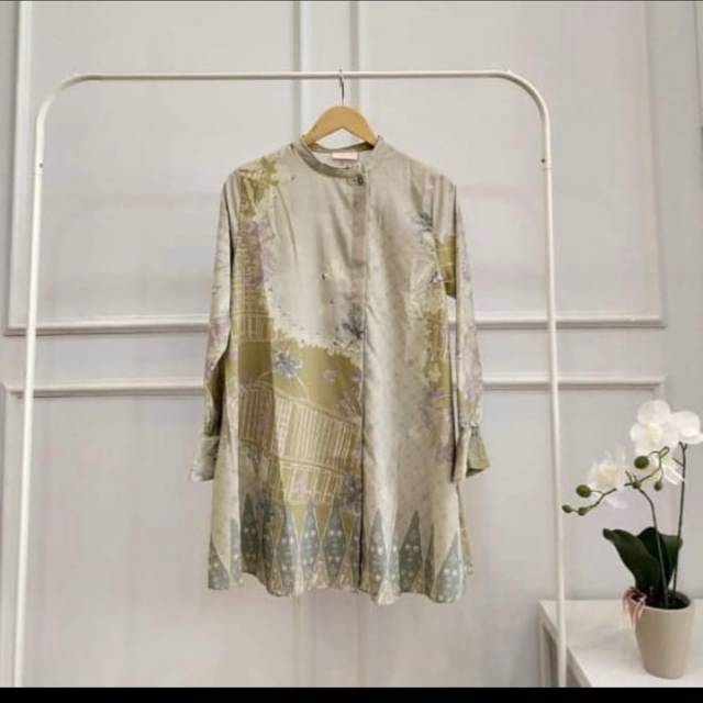 Jual Jali Top Ria Miranda | Shopee Indonesia