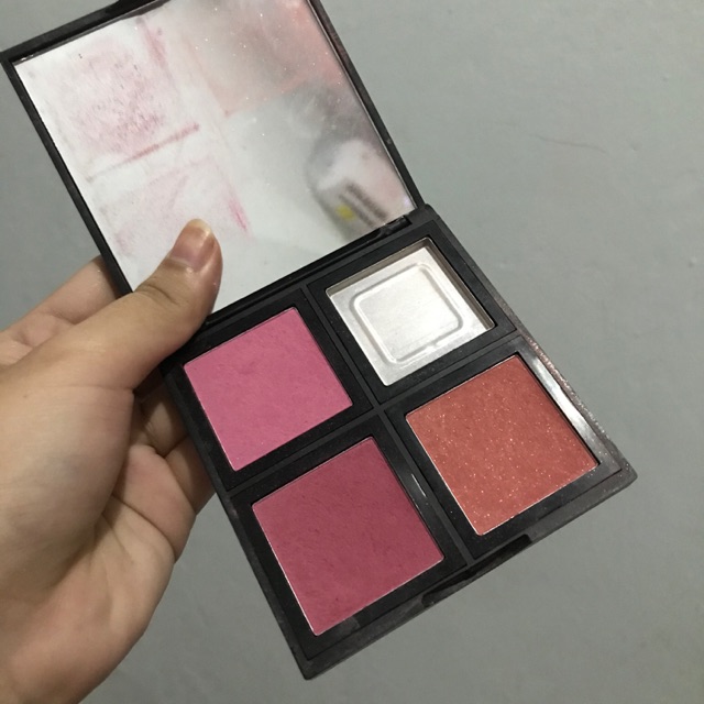 Jual ELF Blush Pallate ( Preloved ) | Shopee Indonesia