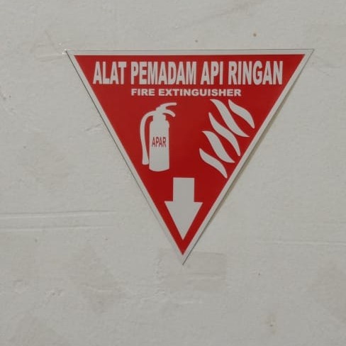 Jual Gr01Nn Sign Sticker K3 Rambu Segitiga Apar Ukuran 15X15X15Cm ...