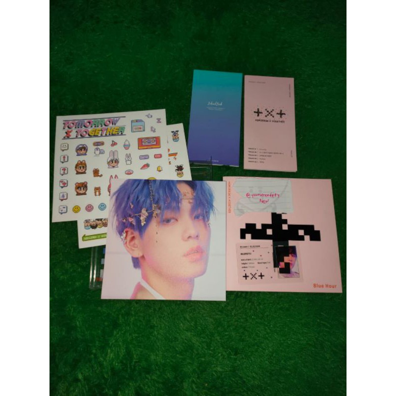 Jual Album Blue Hour Fullset Unsealed | Shopee Indonesia