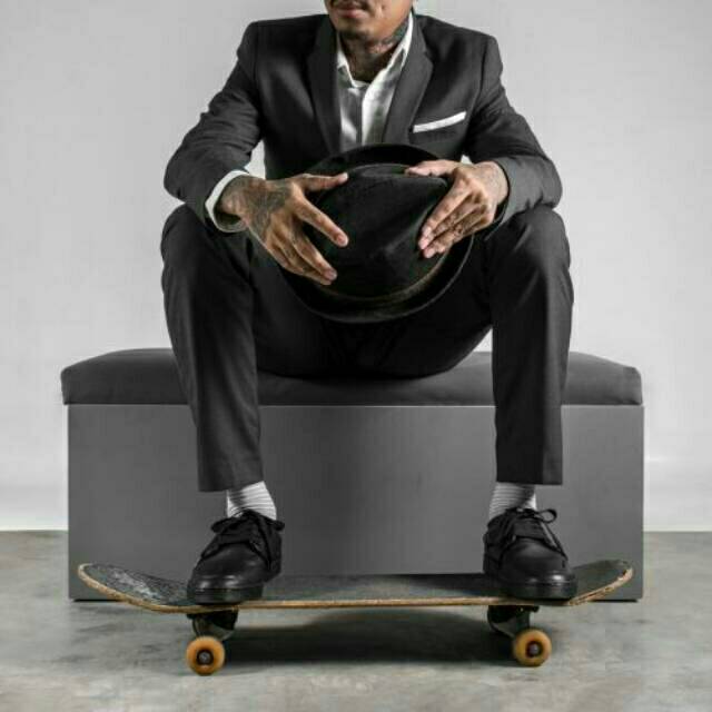 Jual Sepatu GEOFF MAX ( Authentic Leather All Black ) Original | Shopee ...