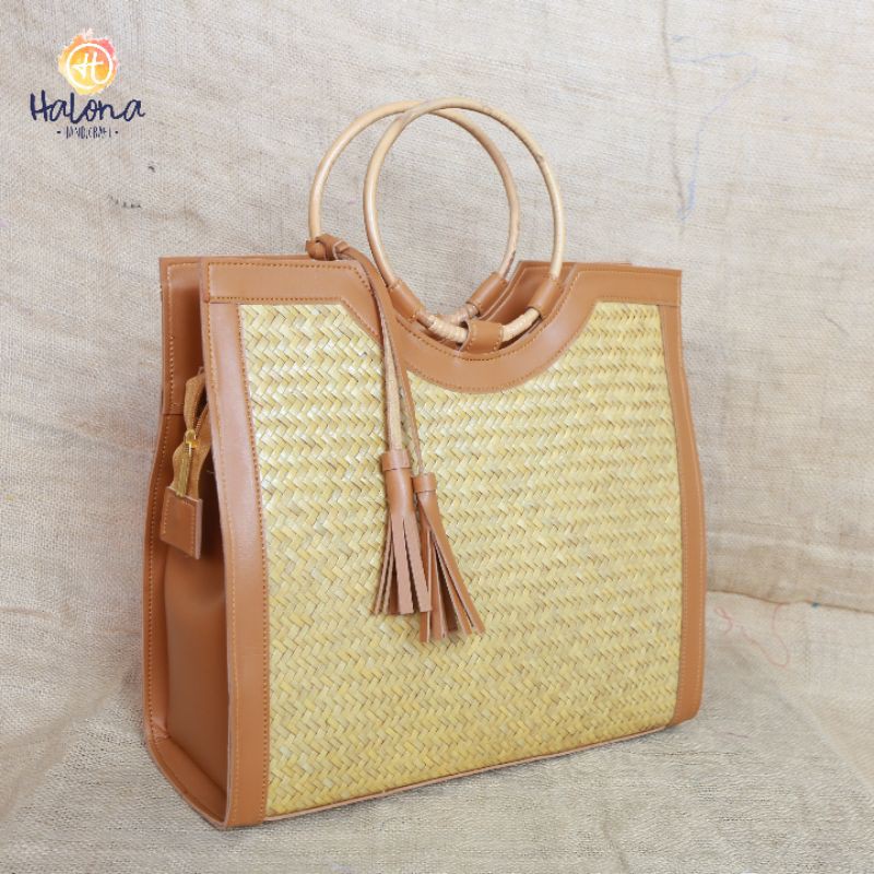 Jual Tas handmade handle rattan anyaman pandan handbag rotan wanita ...