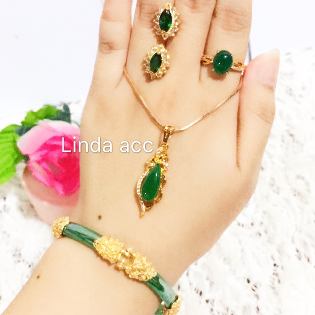 Jual promo big sale 11-11 set permata giok hijau n hitam gelang laris ...
