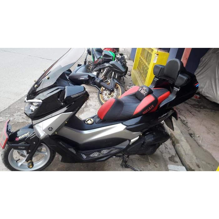 Jual Aksesoris Motor Touring TOP BOX YAMAHA NMAX hitam | Shopee Indonesia