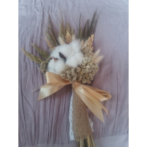 Jual hand bouquet / buket prewed / buket wisuda | Shopee Indonesia