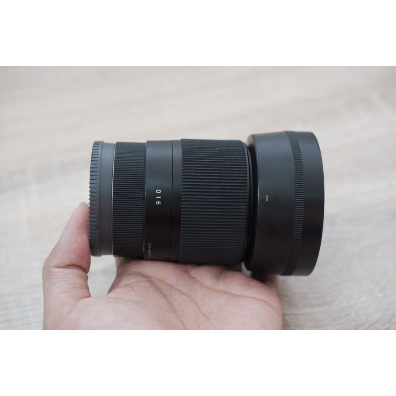 Jual Lensa Sigma 30mm f1.4 DC DN untuk kamera mirrorless SONY dan ...