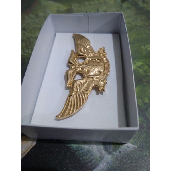 Jual brevet huet pin huet wing huet h u e t | Shopee Indonesia
