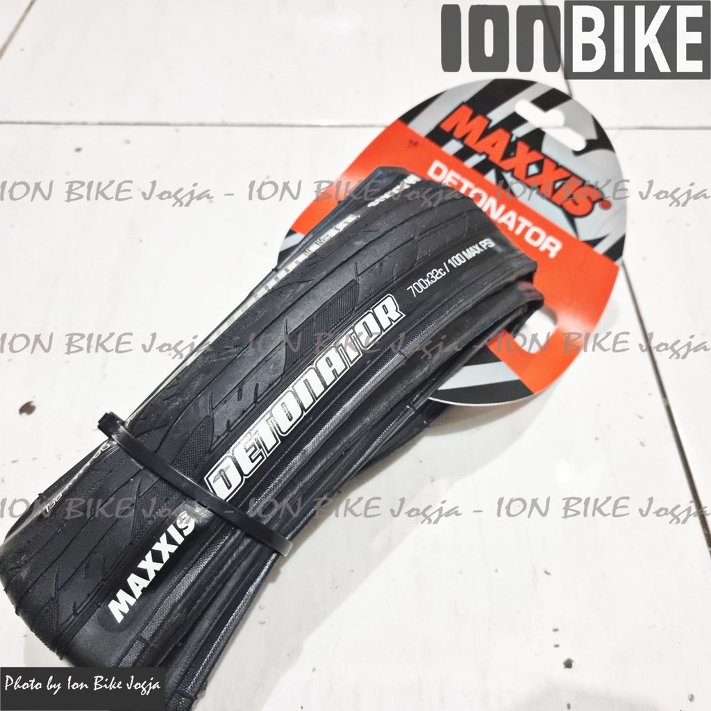 Jual ban luar maxxis detonator 700 x 32 700x32c 700x32 c sepeda balap roadbike road bike kevlar ...