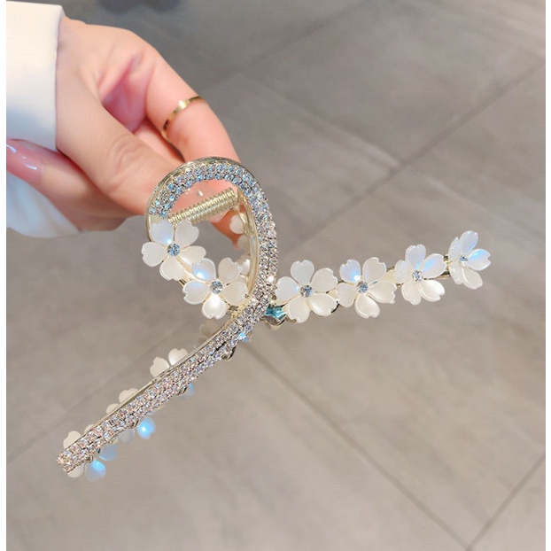 Jual Jepit Rambut Wanita / Jedai Rambut / Klip / Capit Rambut Korea ...