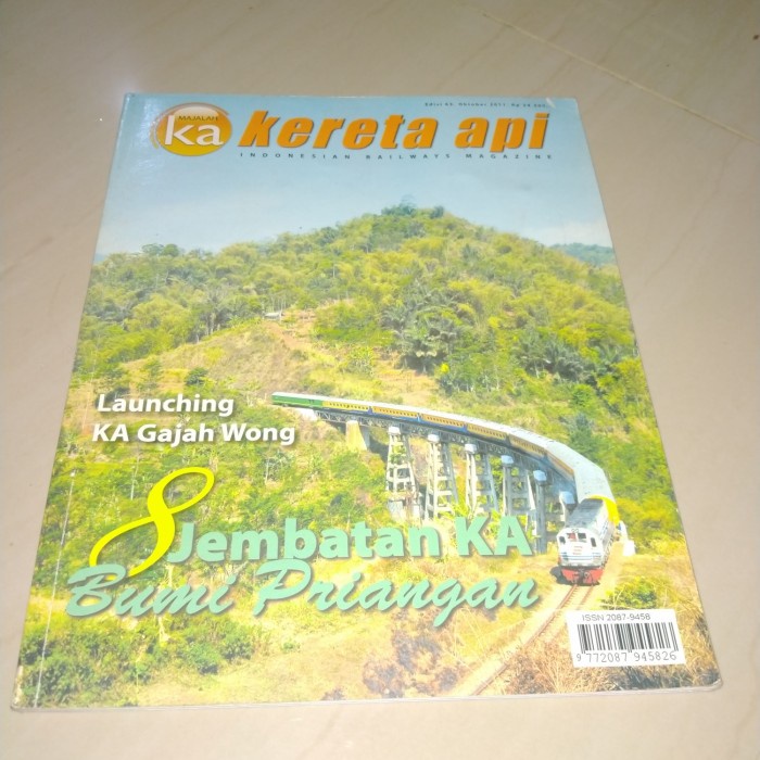 Jual Majalah Kereta api 8 Jembatan KA Bumi Priangan | Shopee Indonesia