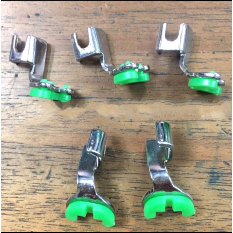 Jual Sepatu pasang kancing bawah hijau (Attach button foot) | Shopee ...