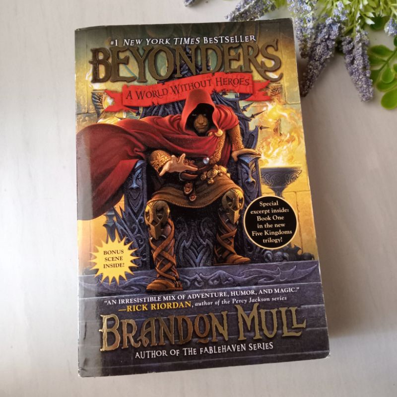 Jual Buku Brandon Mull Beyonders A World Without Heroes Preloved ...