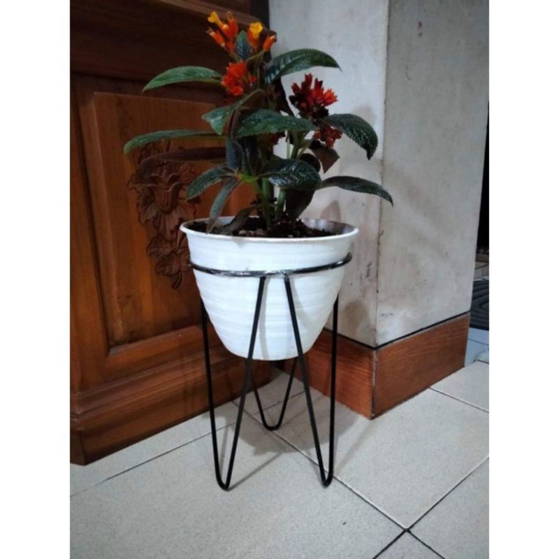 Jual standing rak pot tanaman tinggi 30cm x diamter 18cm | Shopee Indonesia