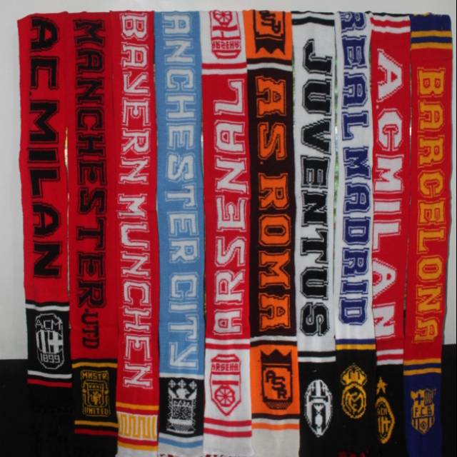 Jual Syal rajut bola liga luar negri/ MU/BARCA/REAL MADRID/AS ROMA/ MAN ...