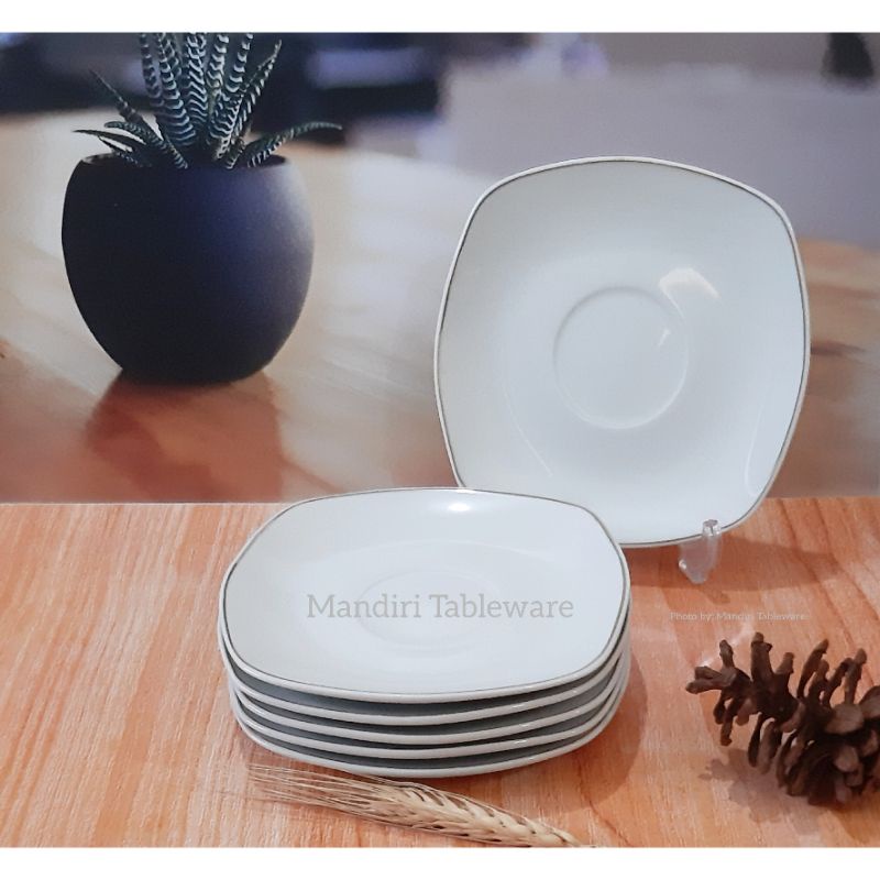 Jual [BEST SELLER] 6 pcs Piring Kue Keramik | Ukuran Kecil 6 Inch | Model Persegi | Gold Line ...