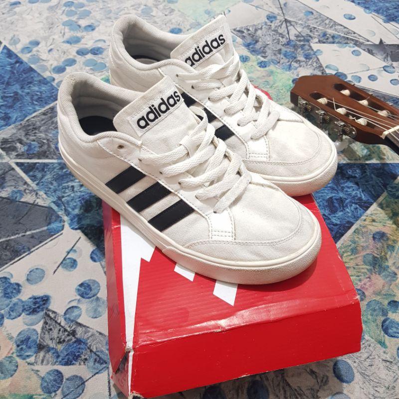 Jual Adidas Vs set | Shopee Indonesia