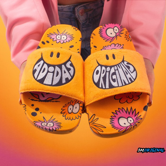 Jual Adidas Adilette x Kevin Lyons Hazy Orange White ORIGINAL GY5768 ...