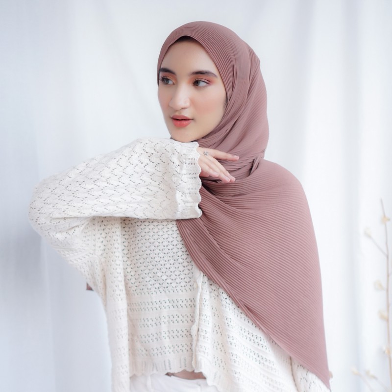 Jual Cisti Shawl Pashimina Plisket Premium Cerutty Babydoll Pashmina Pleated Shawl Tanpa Garis ...