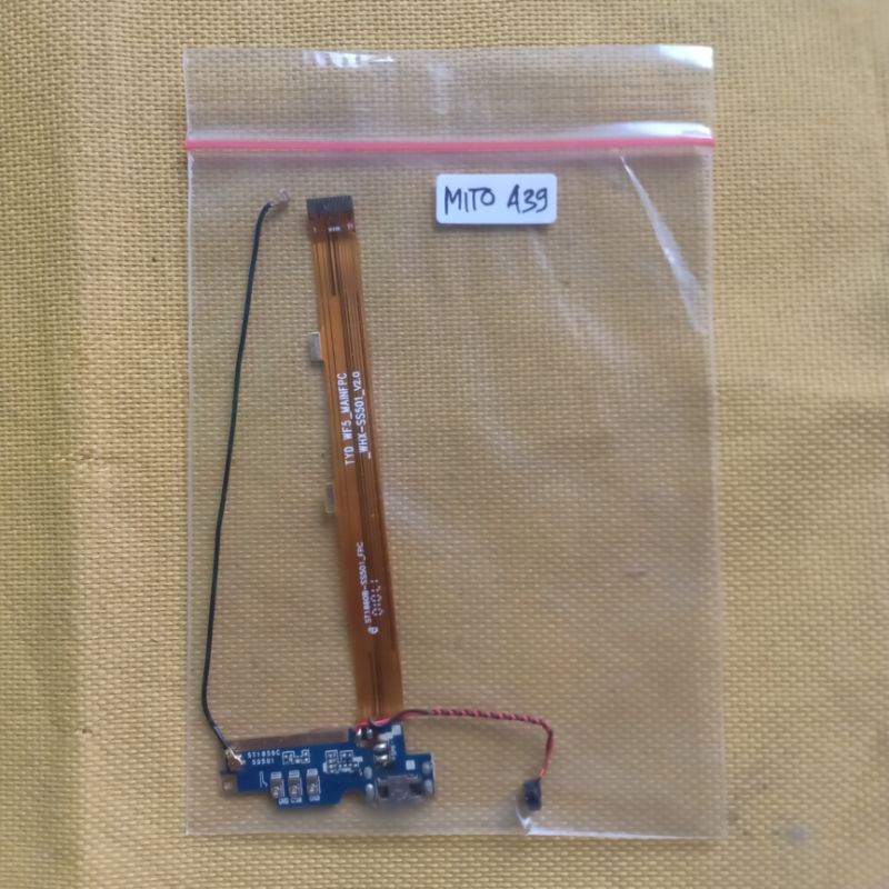Jual Fleksibel flexible konektor charger papan cas Mito a39 original ...