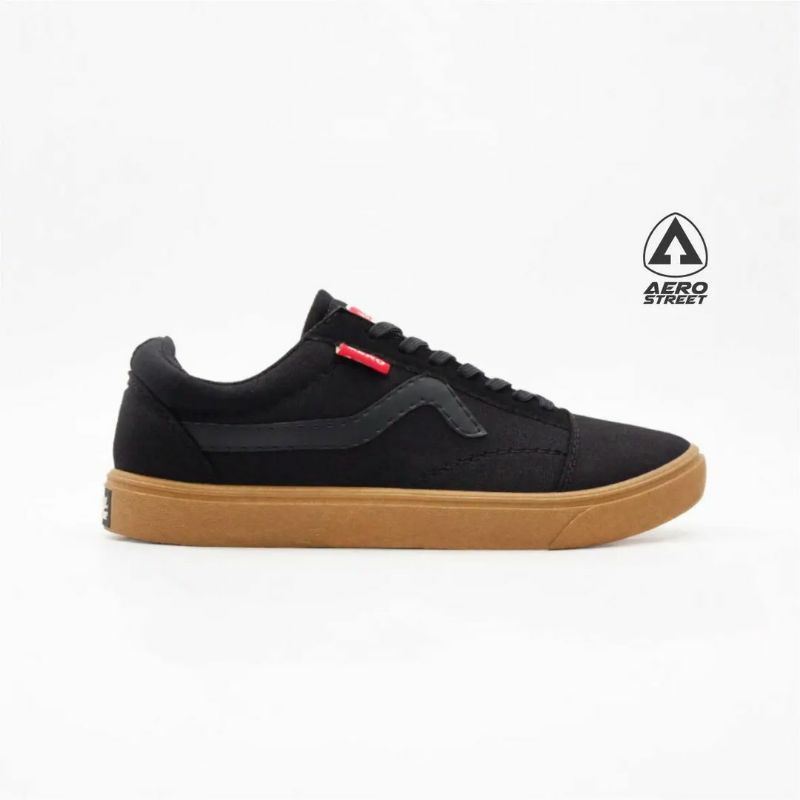 Jual AEROSTREET MASSIVE, AEROSTREET MASSIVE HITAM PUTIH, AEROSTREET ...