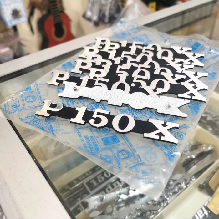 Jual Emblem Vespa PX NPX P150X Original Ricambi New old Stock | Shopee ...