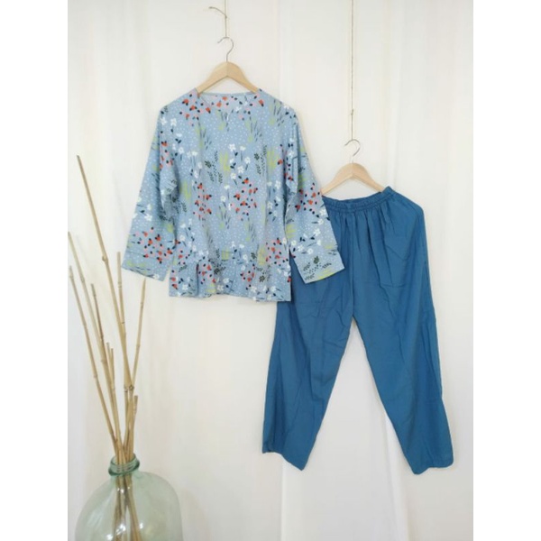 Jual Ruffle Oneset Hawna | Shopee Indonesia