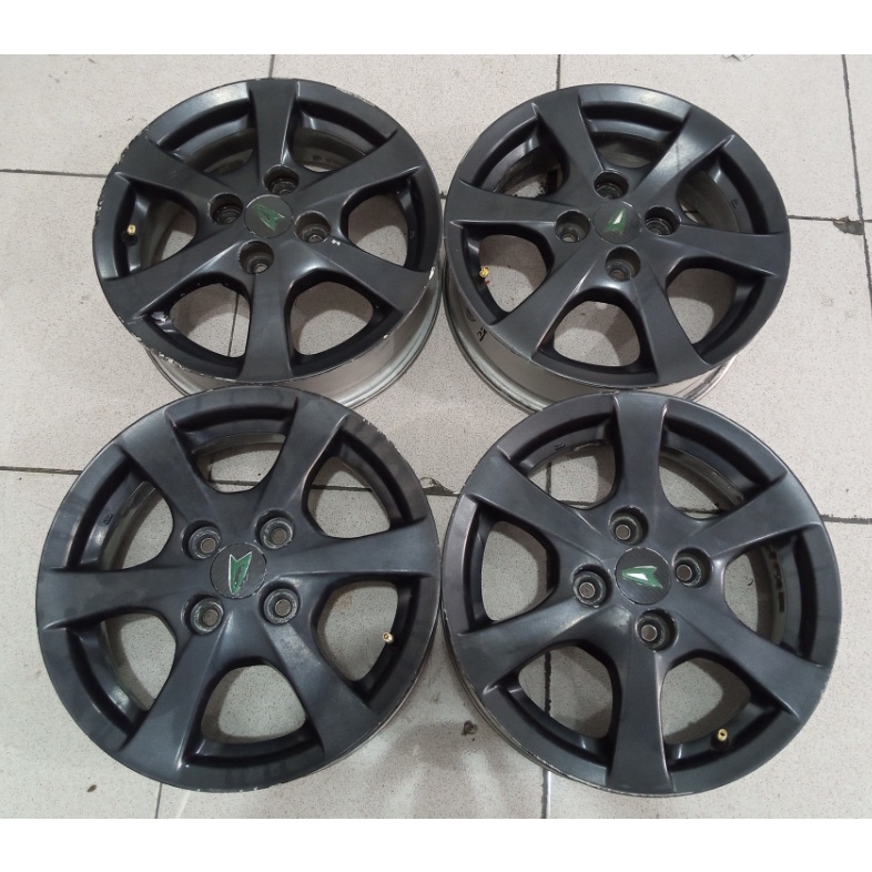Jual Velg Bekas Ori Copotan Mobil STD AYLA R14 Hole 4X100 BLACK Untuk Mobil Agya Ayla Calya ...