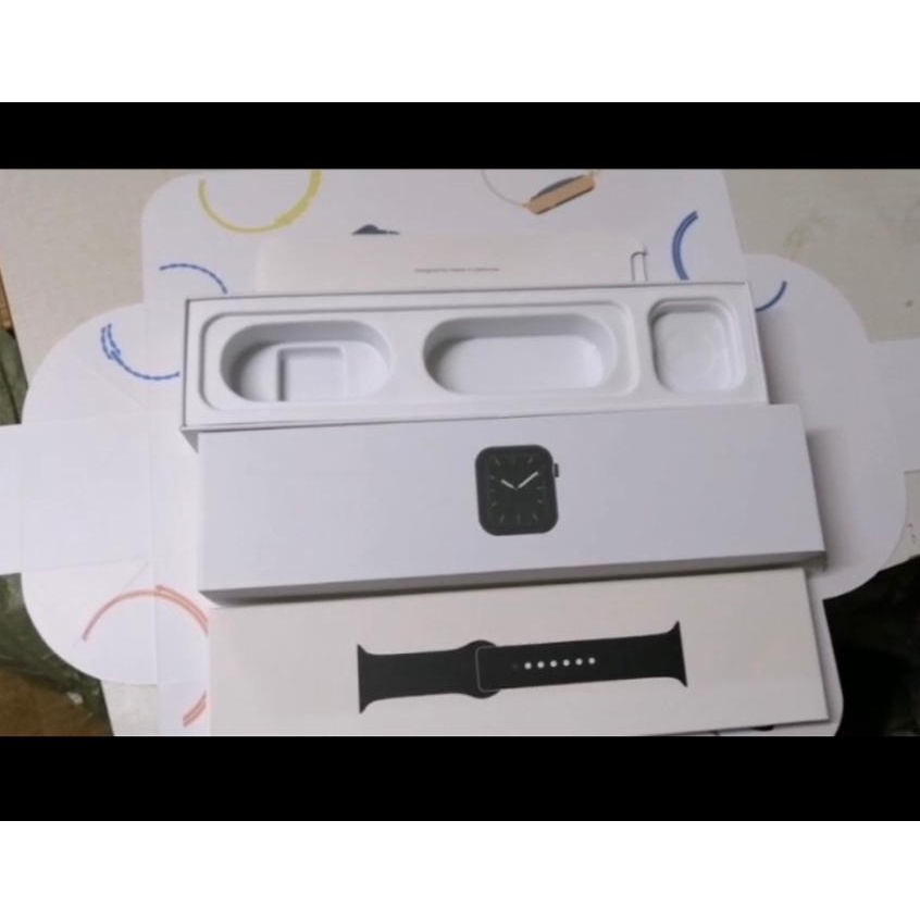 Jual Dus Box Dus kotak iwatch second siap pakai | Shopee Indonesia