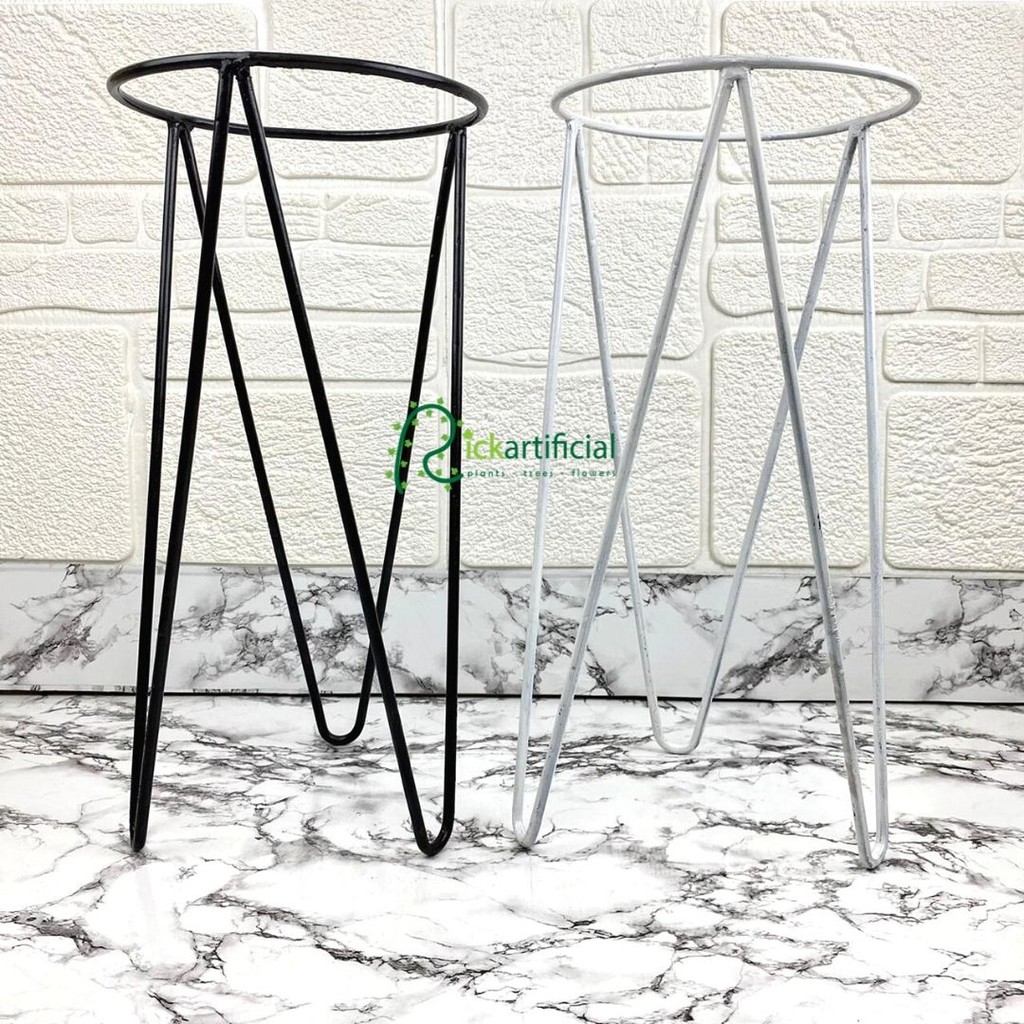 Jual Standing Pot Besi Kaki Tiga T50 Tanaman Hidup Artificial Pohon ...
