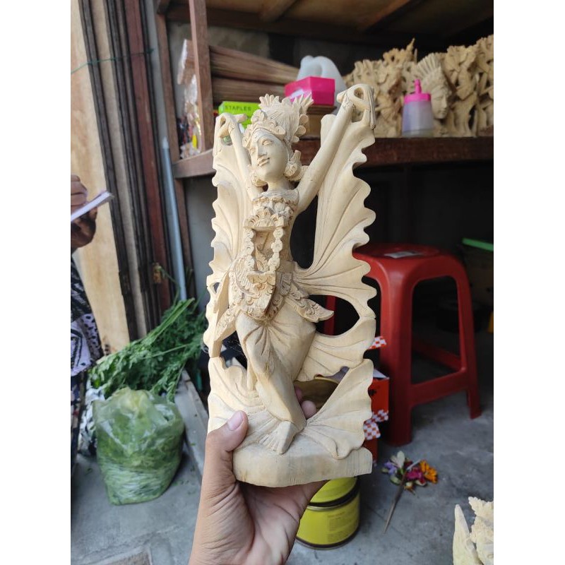 Jual PATUNG OLEG DAN PATUNG KAMPID DARI KAYU BALI PATUNG PENARI BALI ...