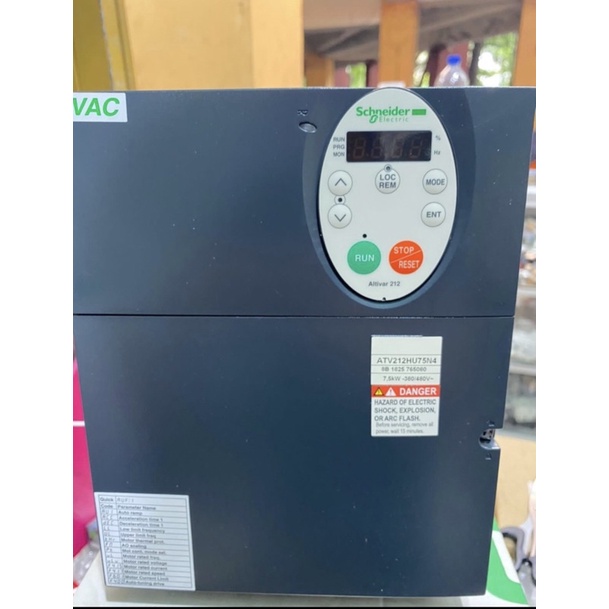 Jual Schneider Inverter ATV212HU75N4 ATV212 3PHASE 7.5KW 10HP 480V ...