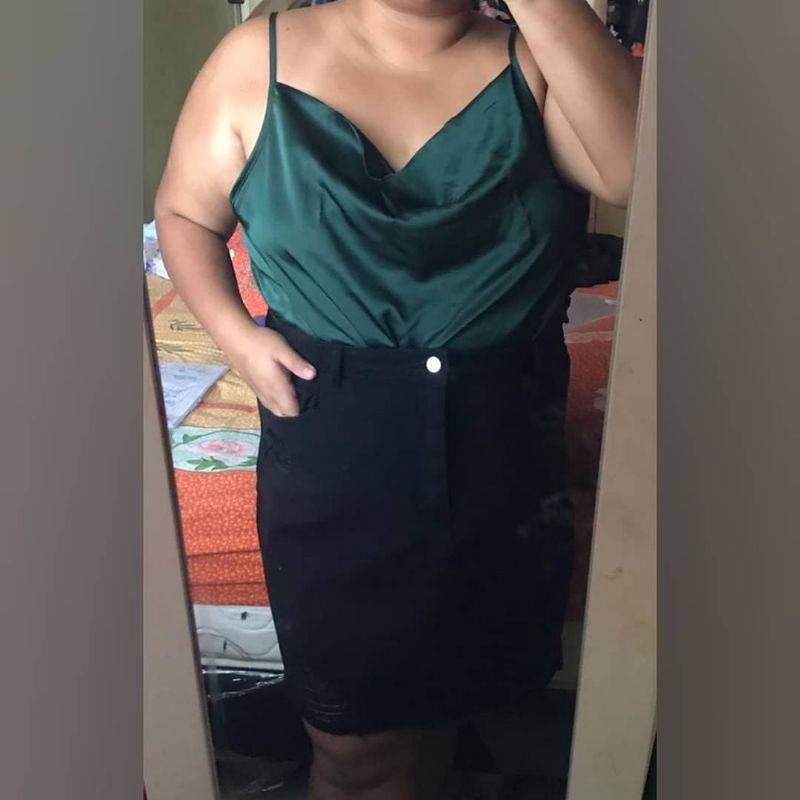 Jual Plus size Satin Cami Tank (3 warna) | Shopee Indonesia