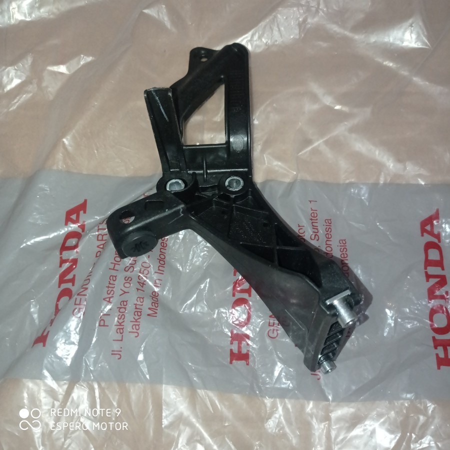 Jual stay front dudukan panel tameng depan Genio scoopy esp new 2021 ...
