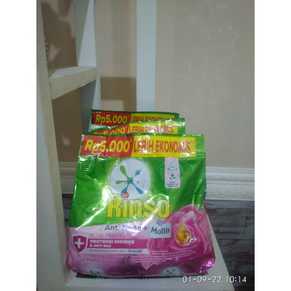 Jual DETERGEN BUBUK RINSO MOLTO NETTO :215 G | Shopee Indonesia