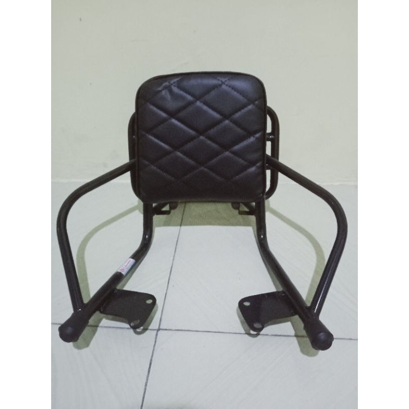 Jual Sandaran jok motor Honda Scoopy plug and play ORIGINAL | Shopee ...