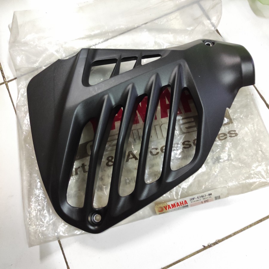 Jual Cover Tutup Radiator Yamaha Nmax 155 OLD 2DP-E2467-00 | Shopee ...