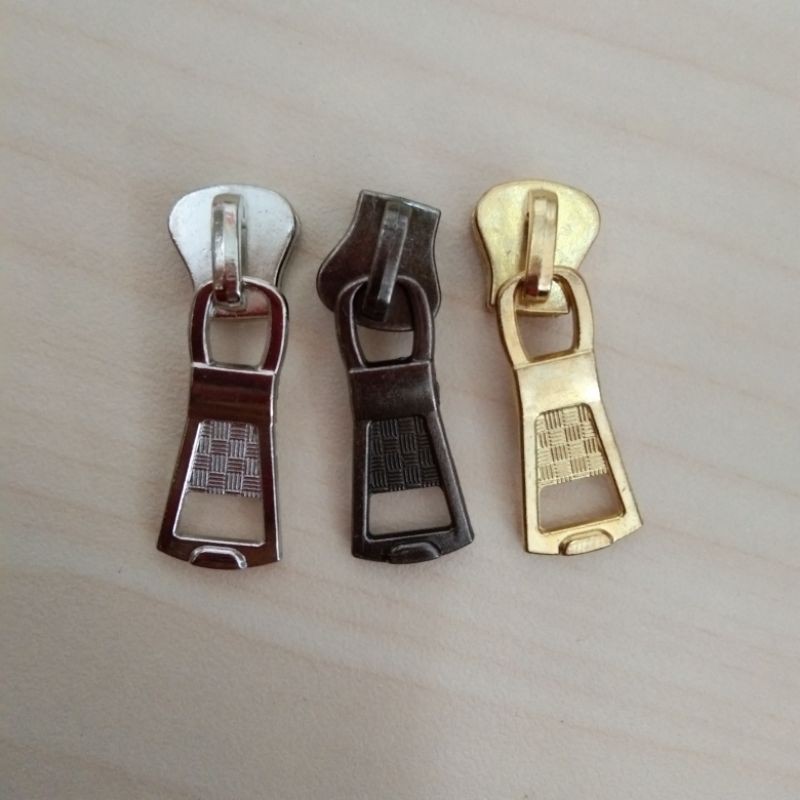 Jual Kepala resleting Jaket No.5 vislon dan untuk gigi besi/ metal | Shopee Indonesia