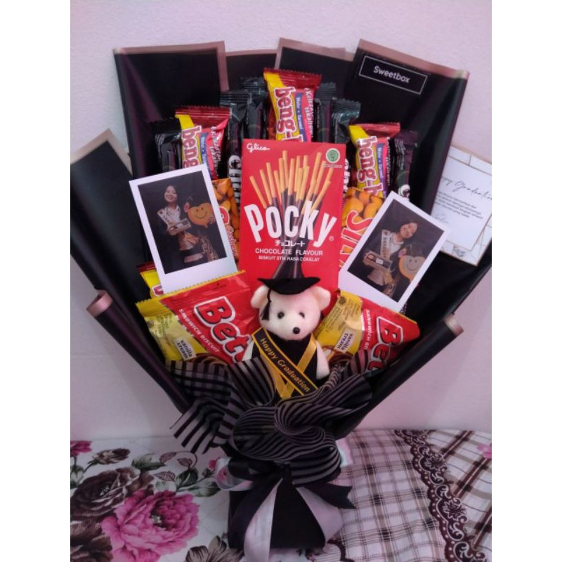 Jual SnackBouquet (Buket Snack Wisuda) | Shopee Indonesia