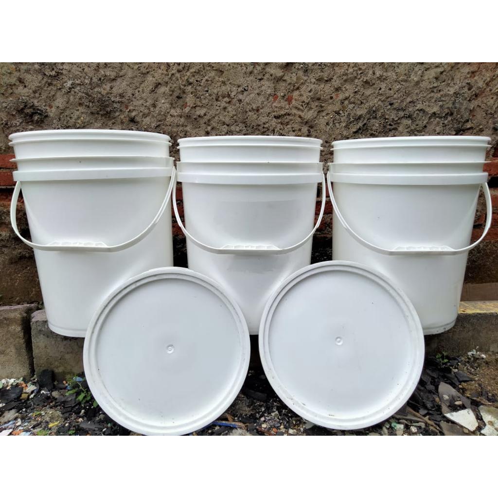 Jual ember plastik Bekas 25kg/ember biru 25 liter/ember cat 20L ...
