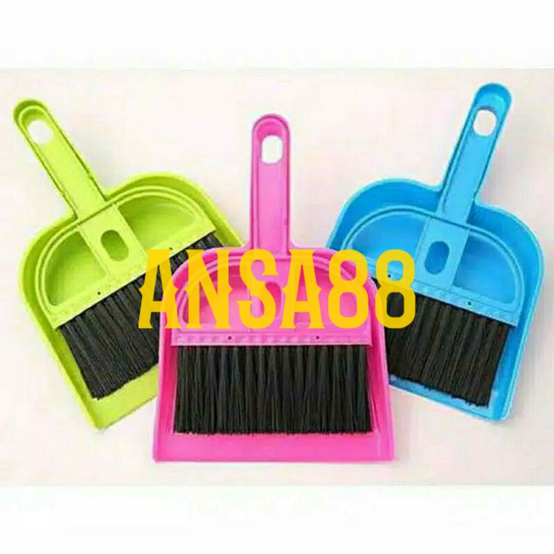 Jual mini dustpan set paket sapu pengki mini set sapu serokan kecil ...