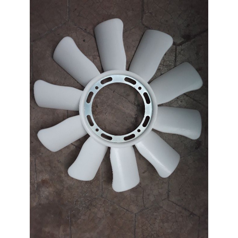 Jual Kipas Radiator/ Fan Blade Colt Diesel Ragasa 135PS/ Canter/ L300 ...