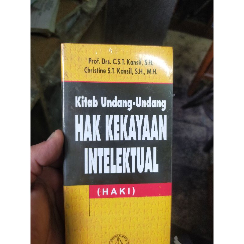 Jual KITAB UNDANG-UNDANG HAK KEKAYAAN INTELEKTUAL ( HAKI).CHRISTINE ST KANSIL SH,MH. | Shopee ...