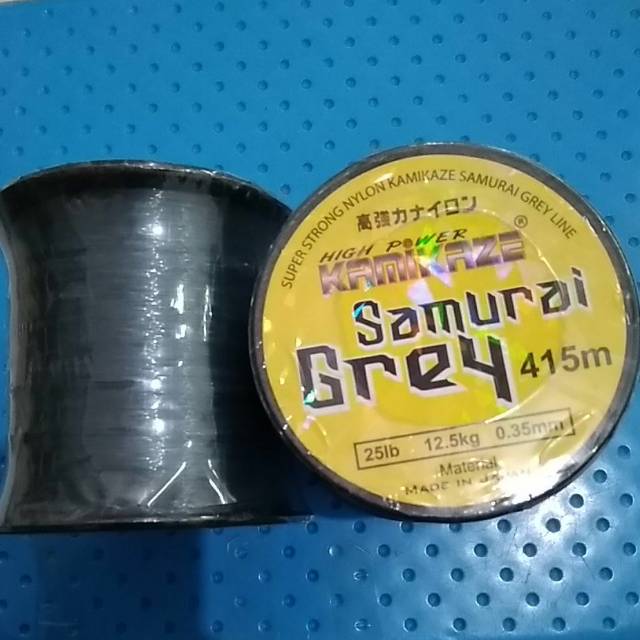Jual benang Kamikaze Samurai Grey 0.35mm 415m | Shopee Indonesia